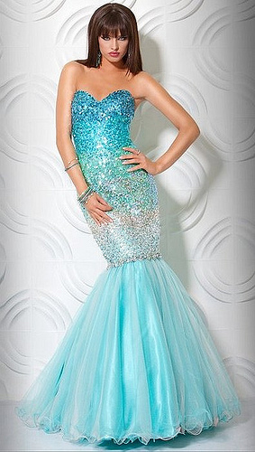 Wedding Fashion: Mermaid Prom Dress