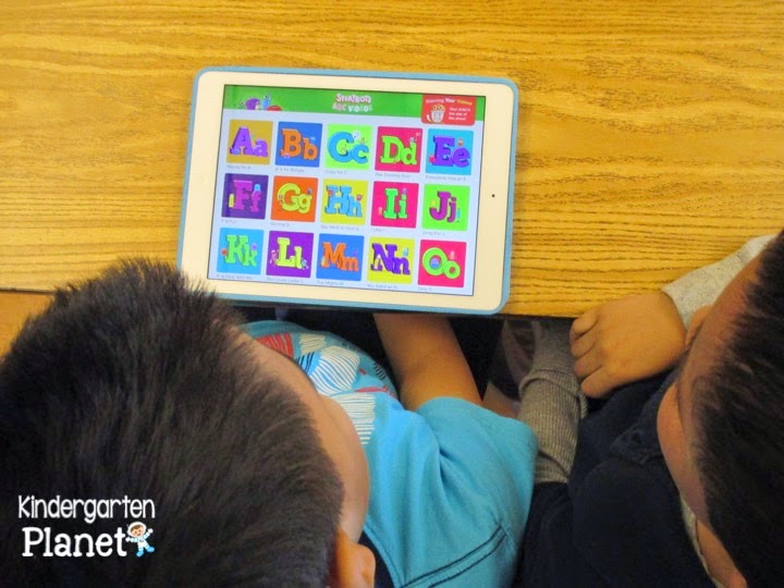 Kindergarten Planet: You Oughta Know About Storybots!