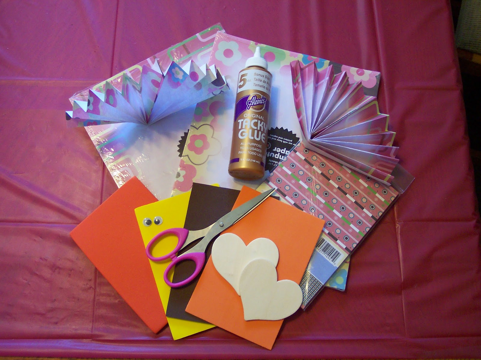 Kids4crafts.net: Thanksgiving Folded Fan Turkey