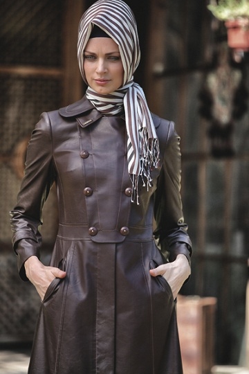 Leather Beauty: March 2016