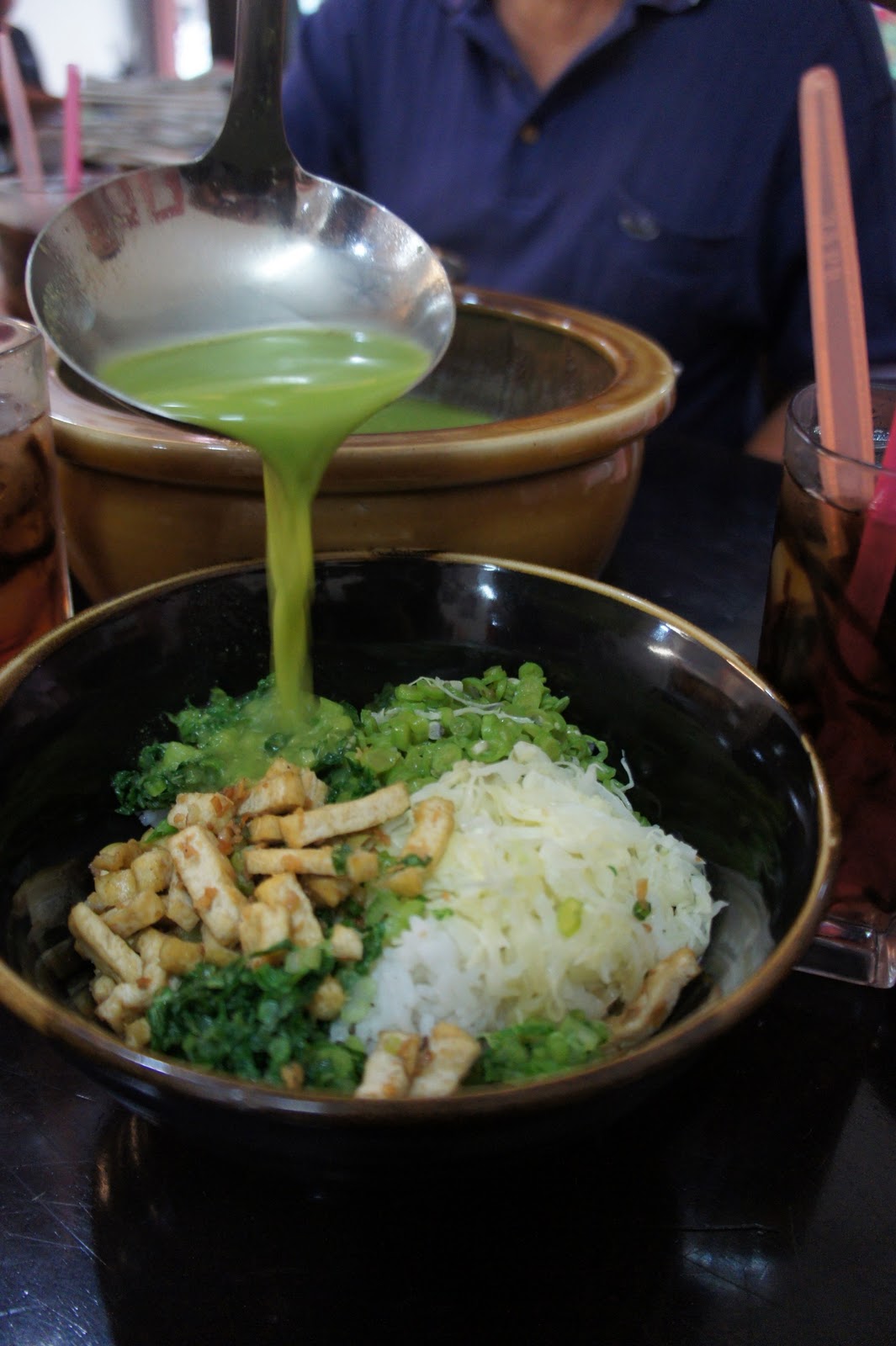 sherryalyssa says : Lei Cha - Pounded Tea