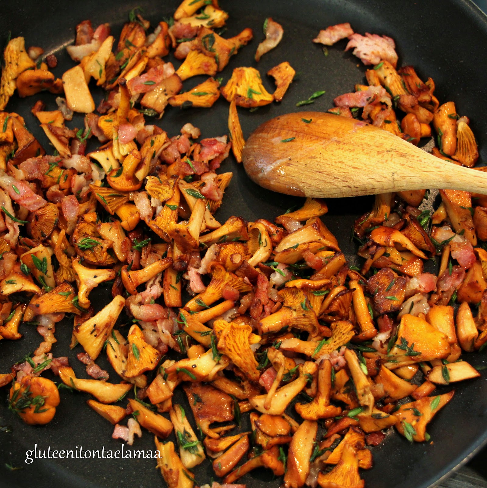 Gluteenitonta elämää: Kantarelli-pekonirisotto