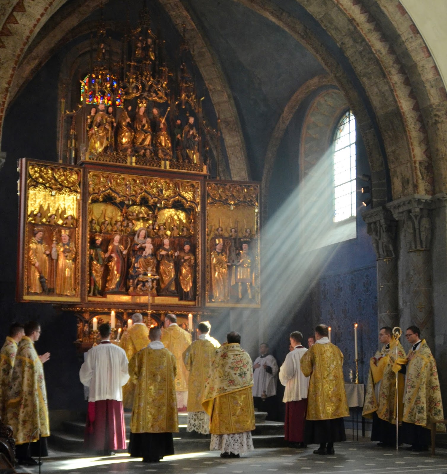 New Liturgical Movement: The Byzantine Liturgy, the Traditional Latin ...