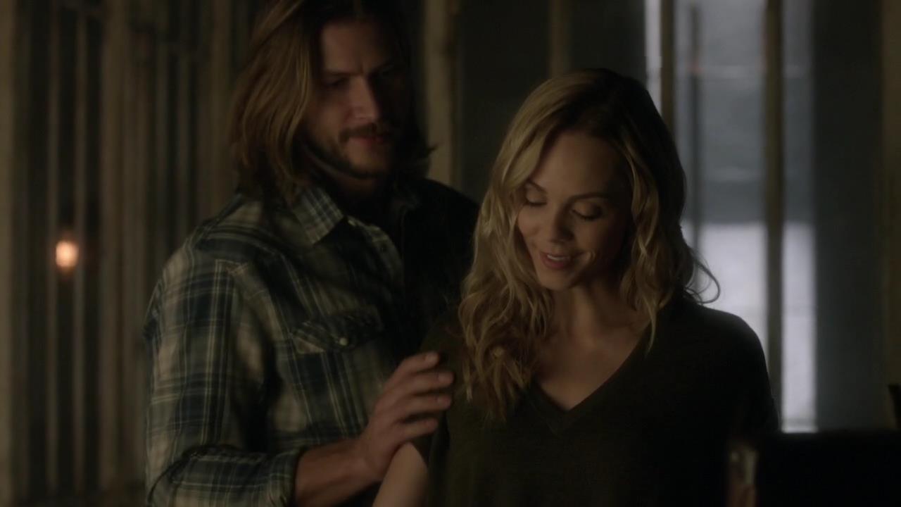 Clay and Elena track Pablo to a storage facility and we get some good ...