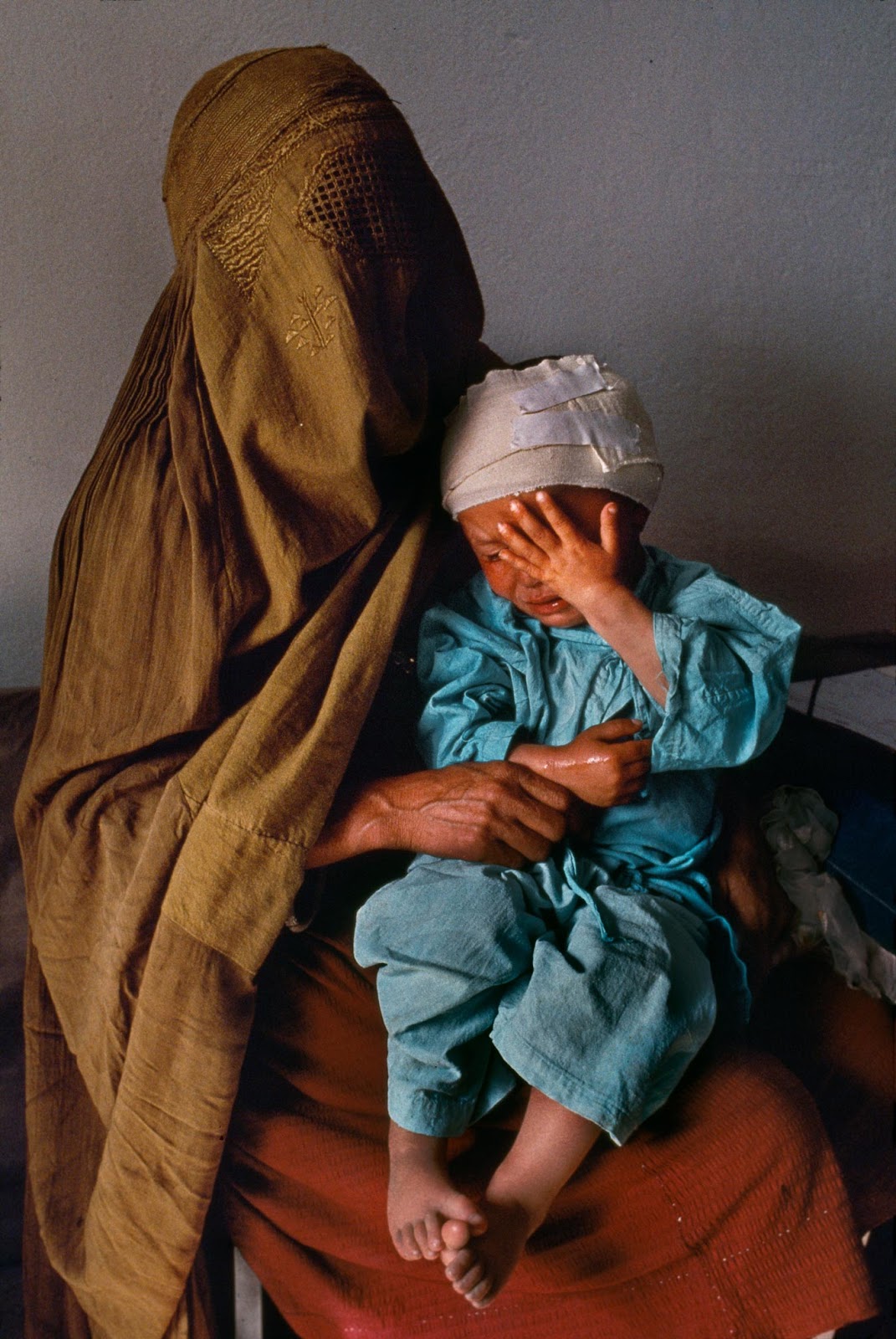Daniela Scarel Art: Steve McCurry