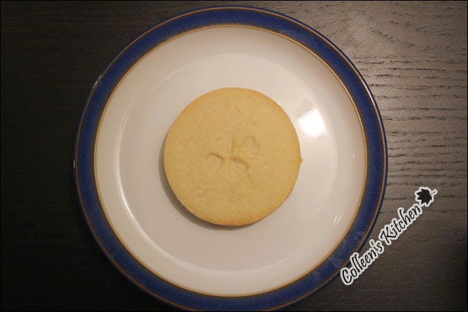 Heavenly Palate: [Basic Butter cookie] A perfectly buttery and crumbly ...