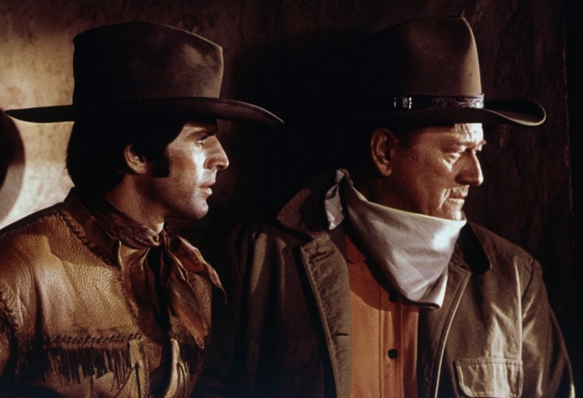 DAILY FILM DOSE: A Daily Film Appreciation and Review Blog: Rio Lobo
