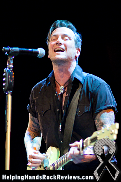 Helping Hands Rock Reviews: Concert Photos: Butch Walker Performing at ...
