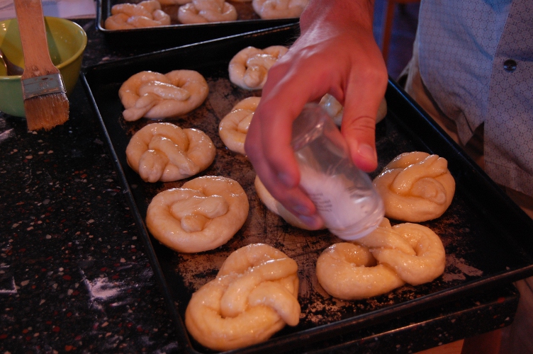 House InsideOut: I Heart Wine Parties and Potlucks