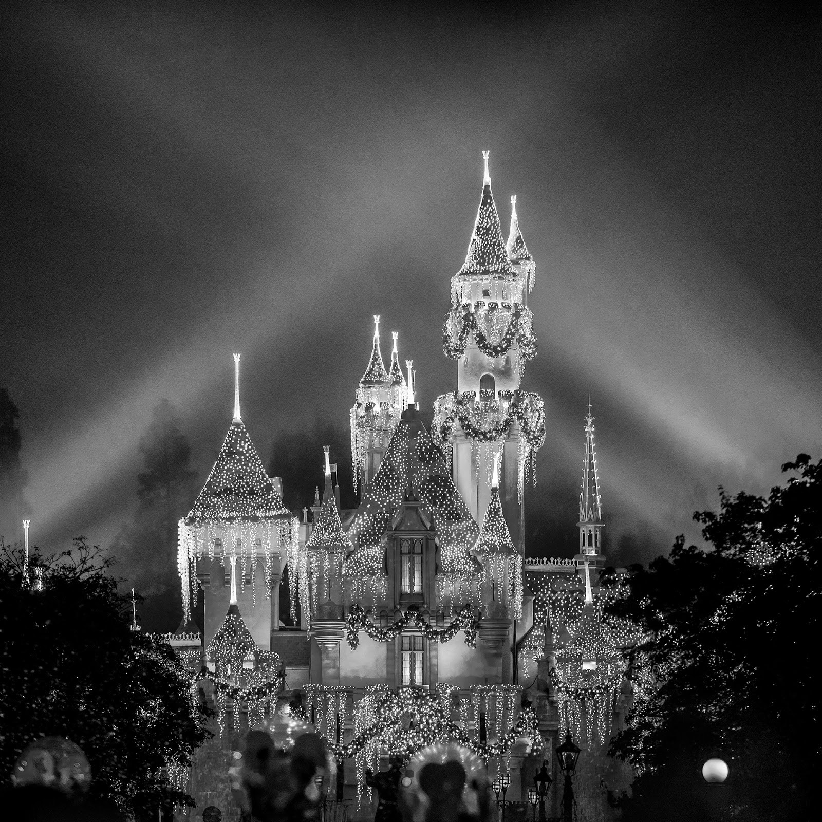 The Classic Christmas Castle