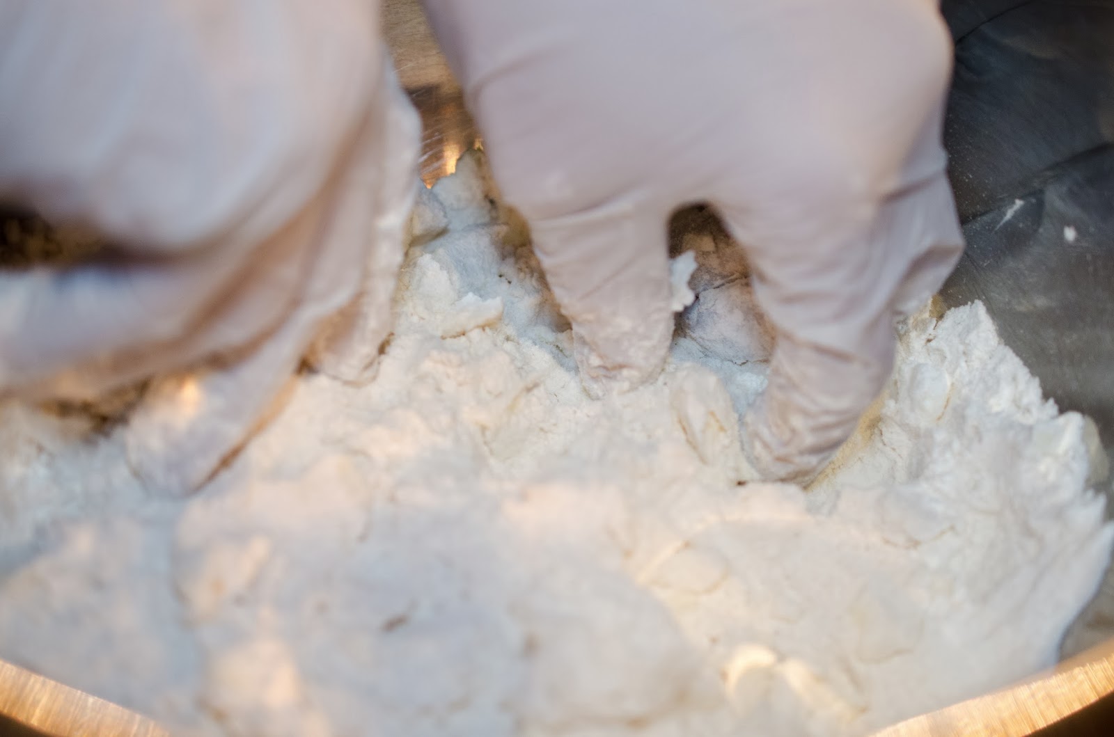 Queens Foodie Mama: Flaky Layered Biscuits