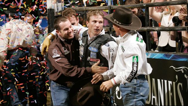 THE WESTERNER: PBR 20/20: McBride sets $200,000 record