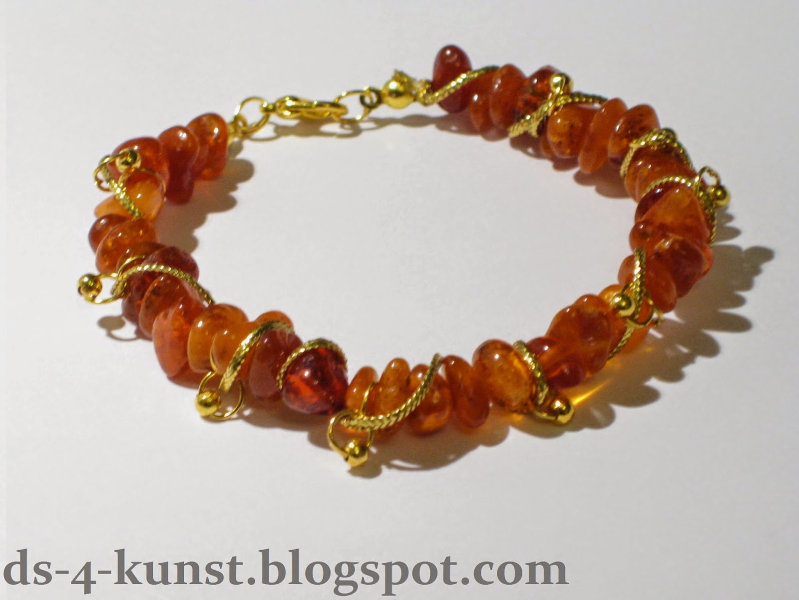 DS 4 Kunst: bursztynowa bransoletka / amber bracelet / Bernstein ...