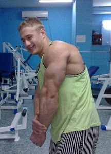 world bodybuilders pictures: mix russian bodybuilders photos