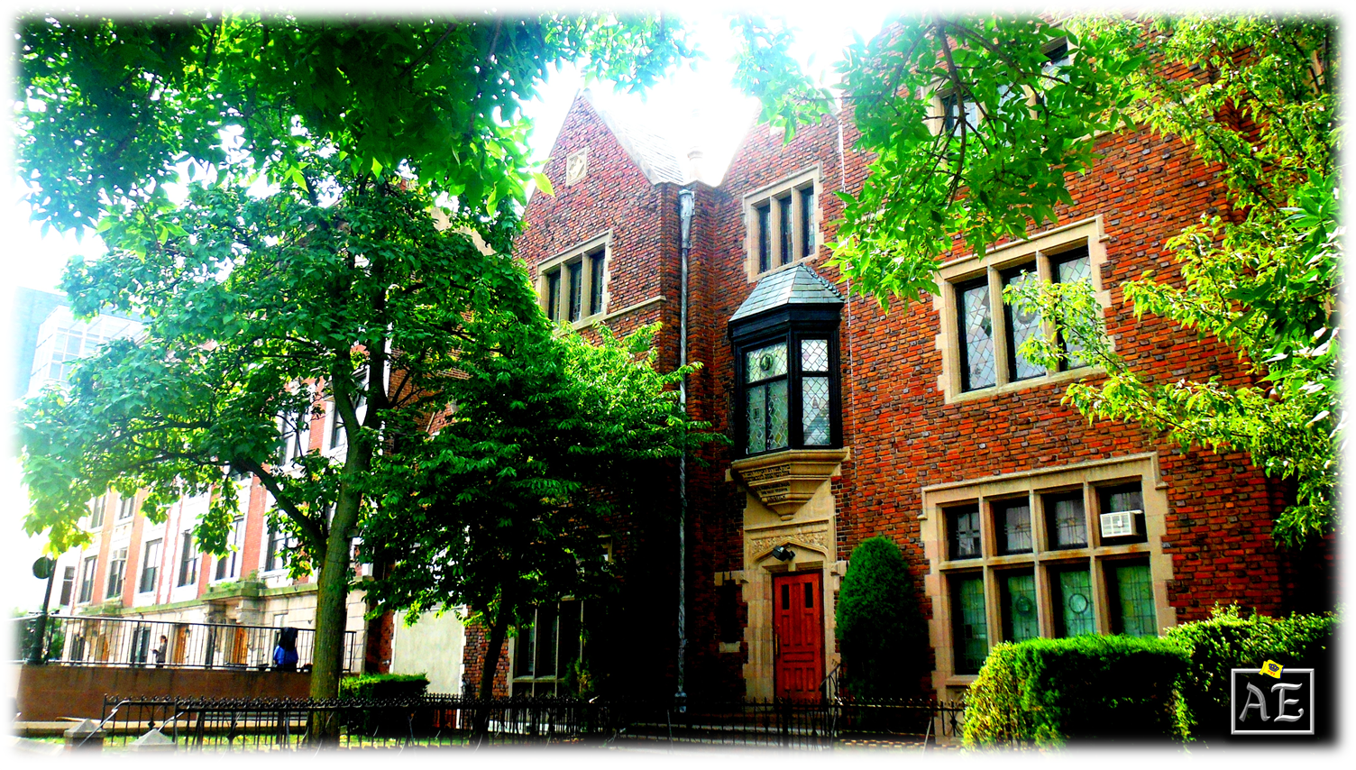 AE770 - Central Moshiach/Messiah Website: Designing & Graphics