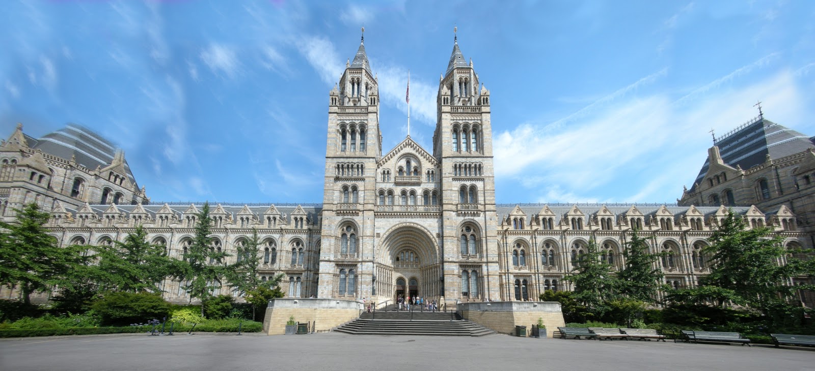 Visit Museums and Exhibitions: Visit to the National History Museum ...
