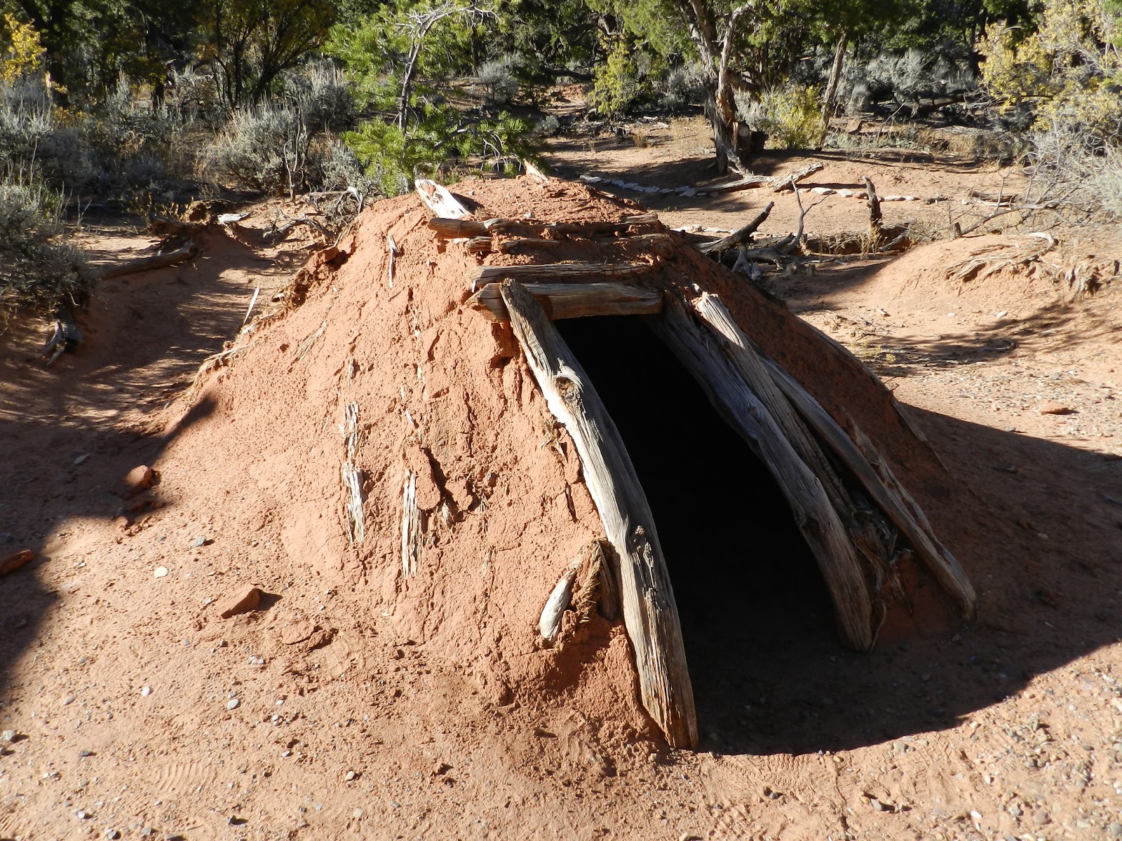AdVANtures with Eve: AZ Navajo Lands & UT Natural Bridges