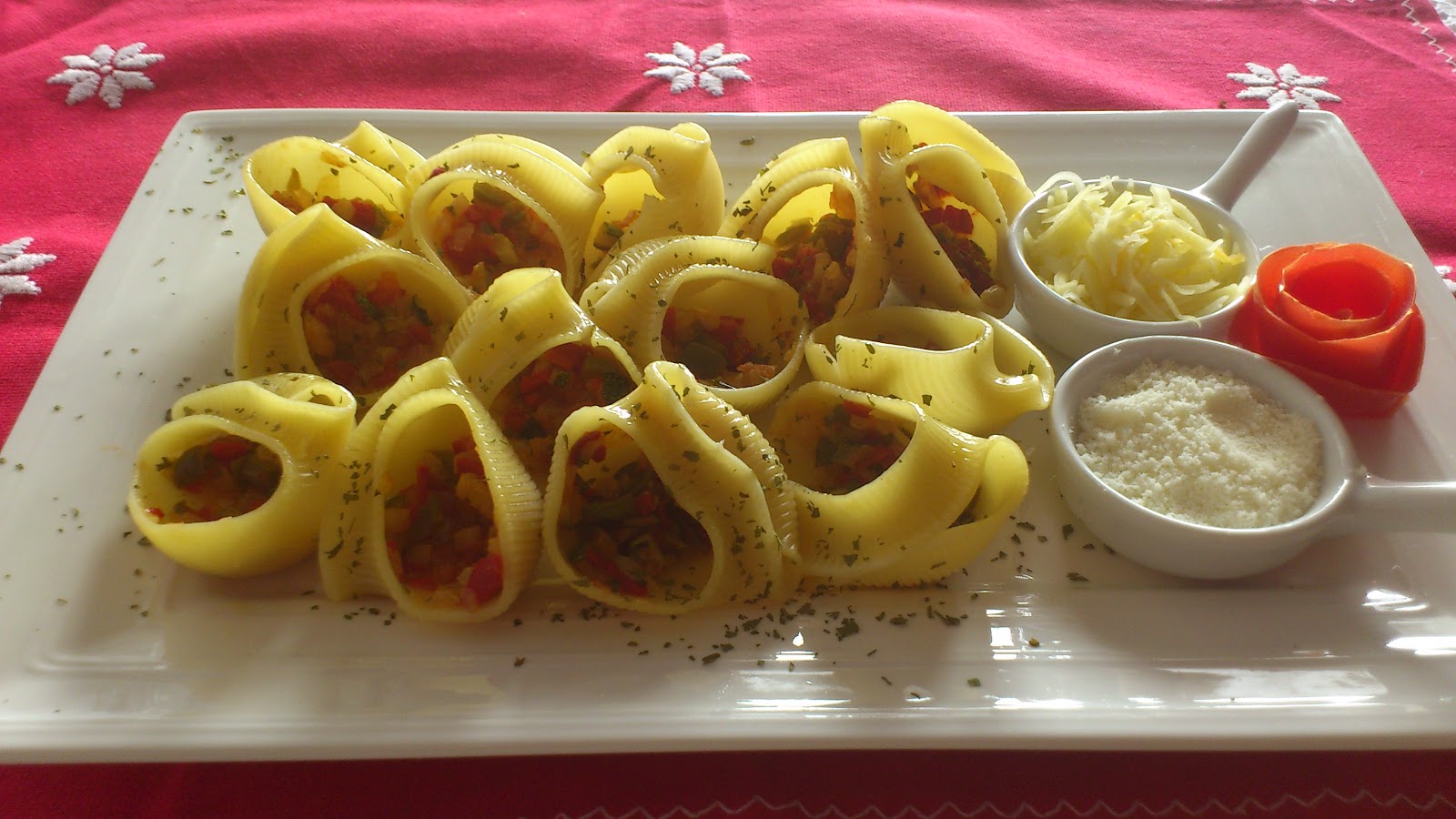 CONCHAS RELLENAS DE VERDURITAS - El toque de Belén