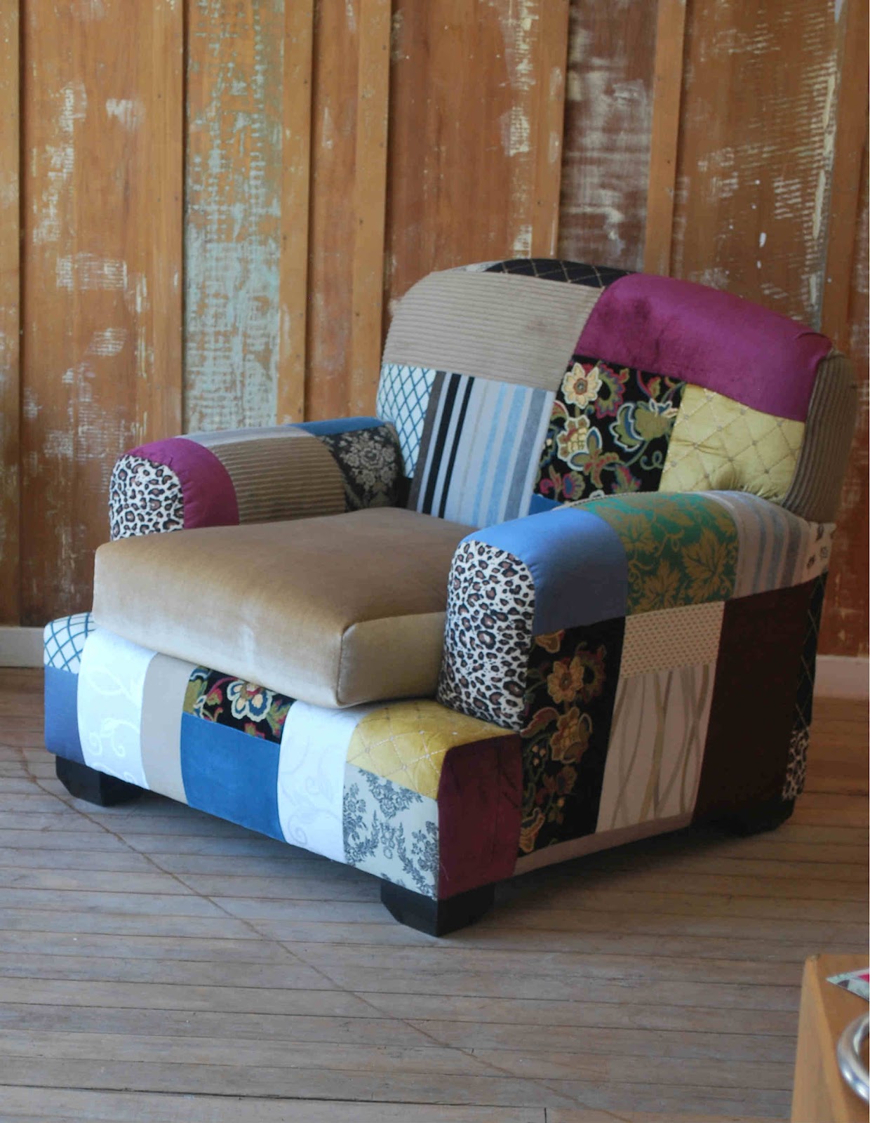 Mundillo: Poltrona Patchwork - Resultado