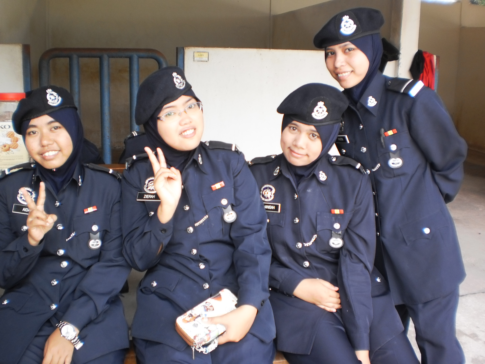 NYSAH NGEHZ: unit FRU & unit BERKUDA PDRM~