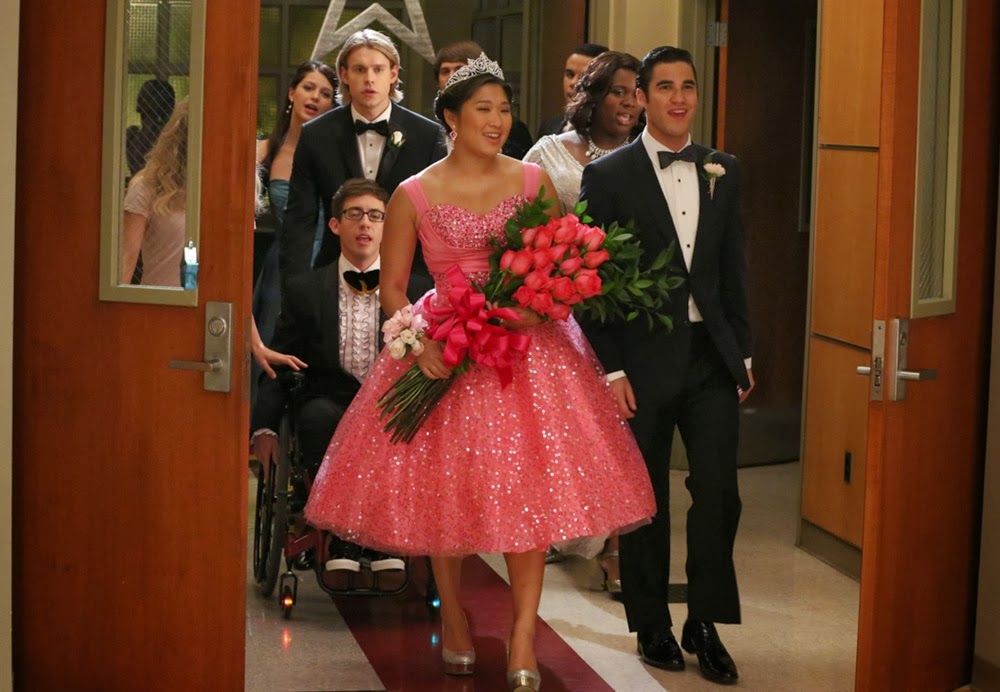 Teenage Fanatic: Glee-cap: Season 5, Episode 2, PLUS info on 'The ...