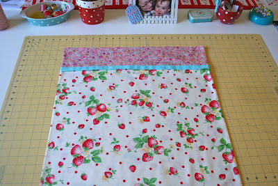 lovely little handmades: a magic pillowcase tutorial!