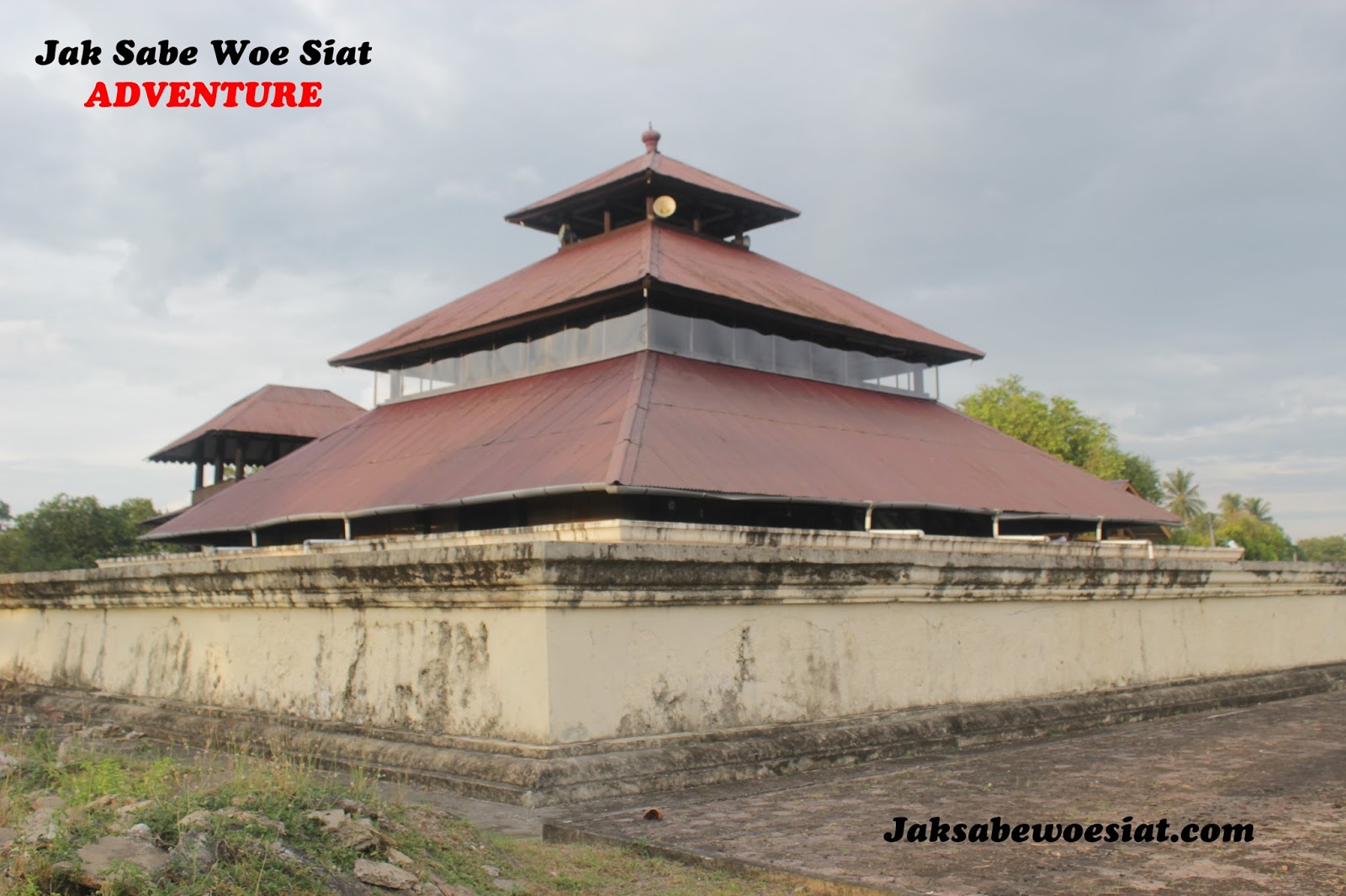 Jak Sabe Woe Siat : [Foto] Menelusuri Jejak Hindu di Masjid Tuha Indrapuri