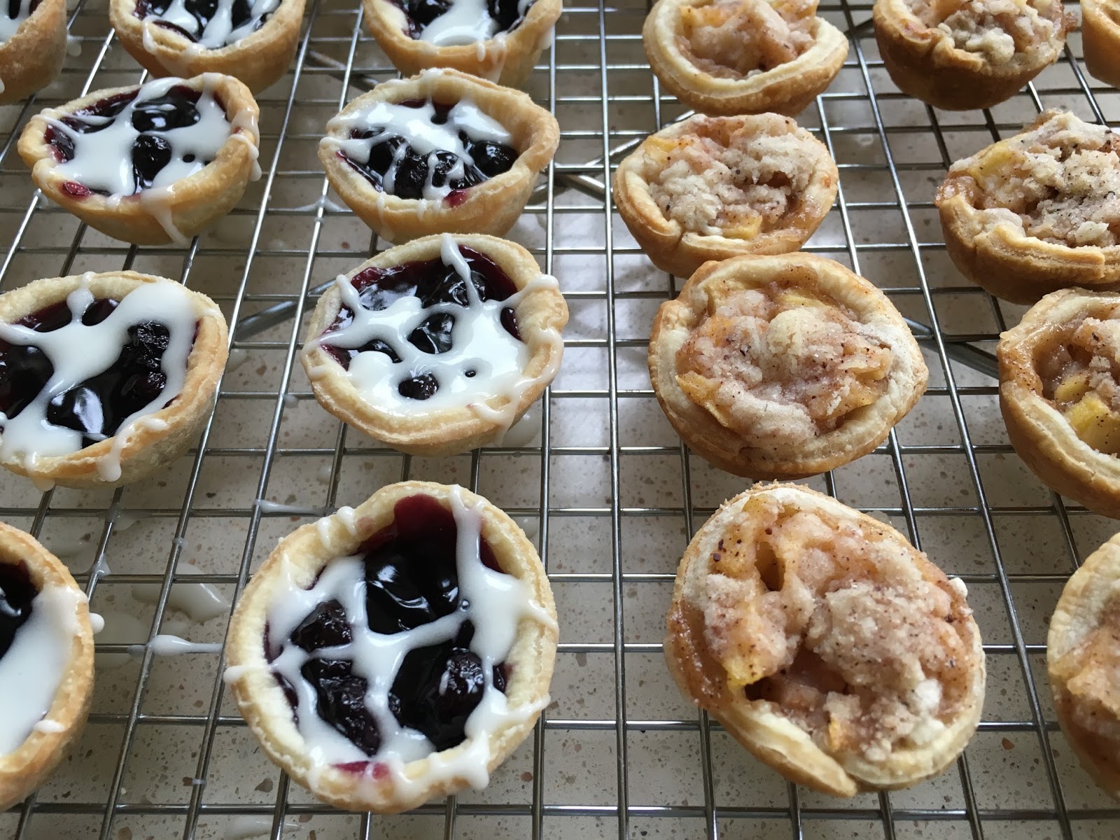 Make My Day Camp: Mini Fruit Pies