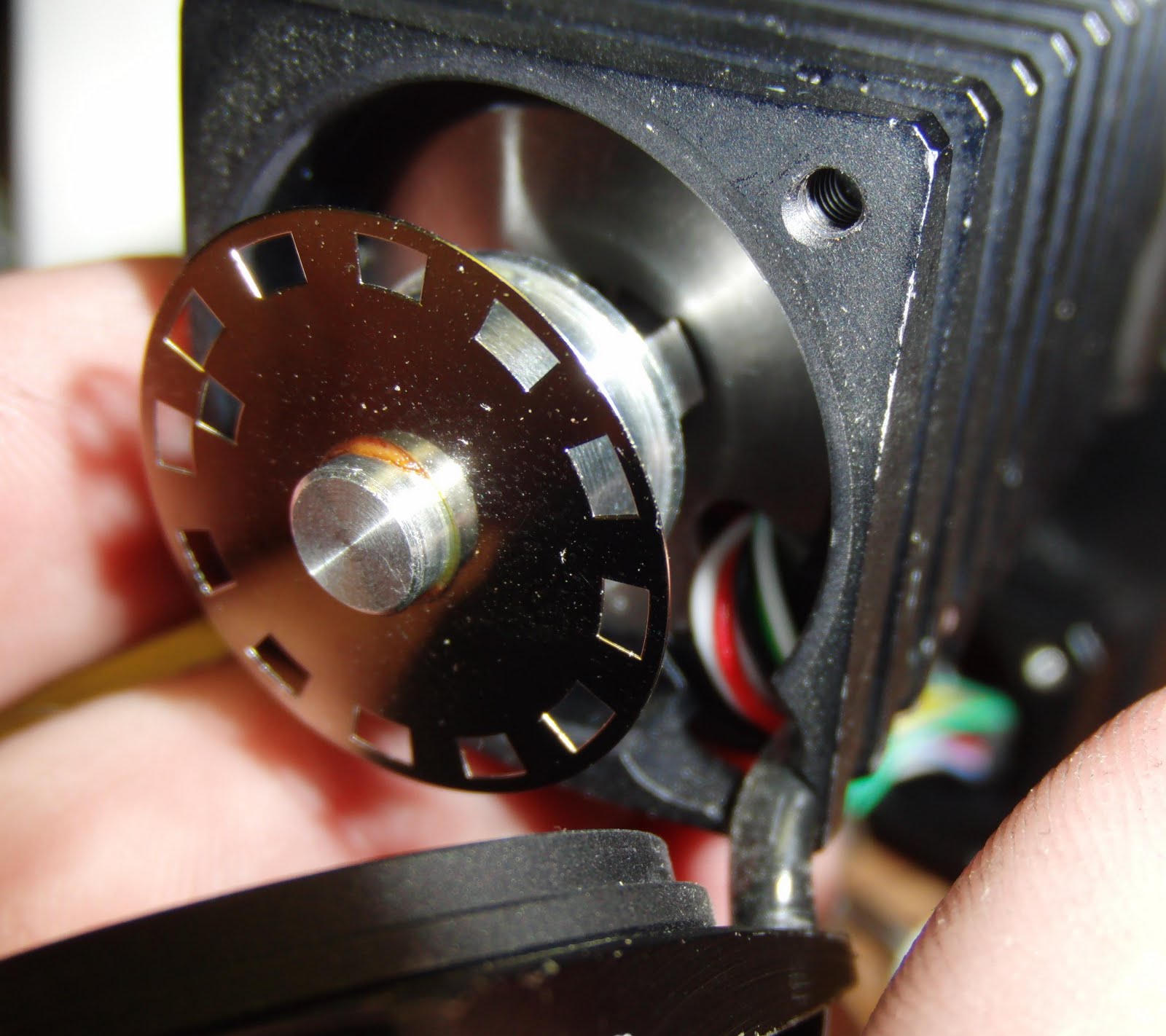 IC reverse engineering and other adventures: CNC microscope mk2