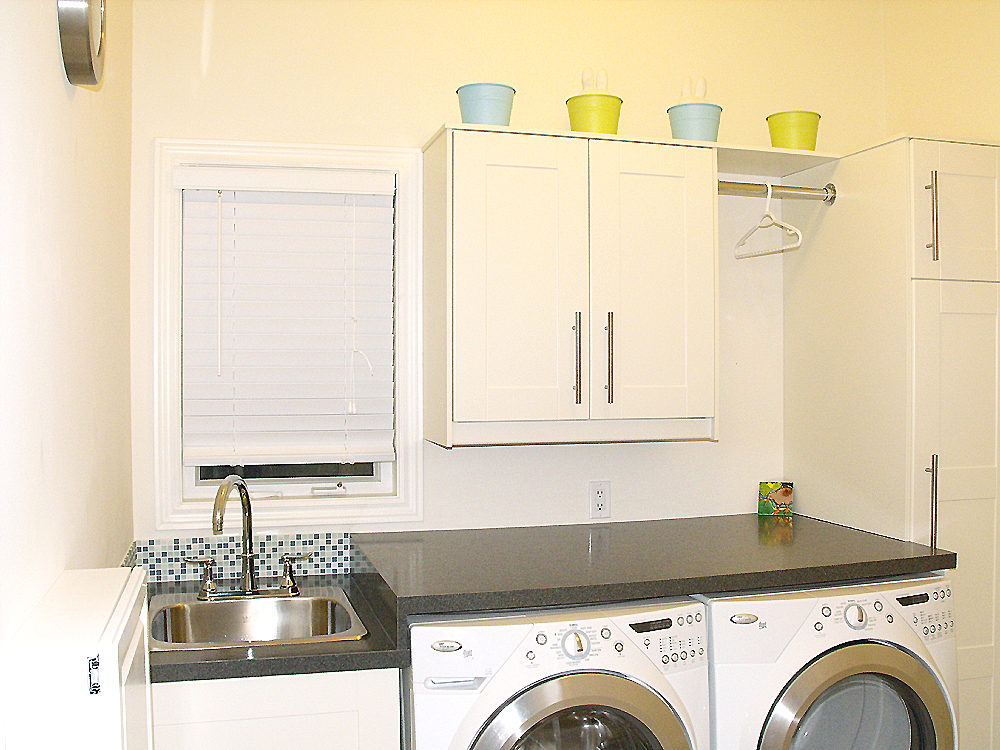 Lavanderia com tanque embutido! — Casa Decorada - Blog de Ideias