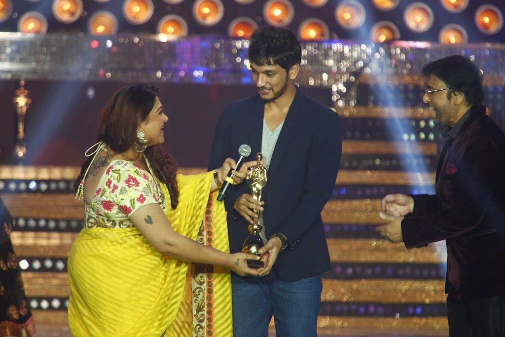 LG moviee: Star Vijay Awards 2014 Photos