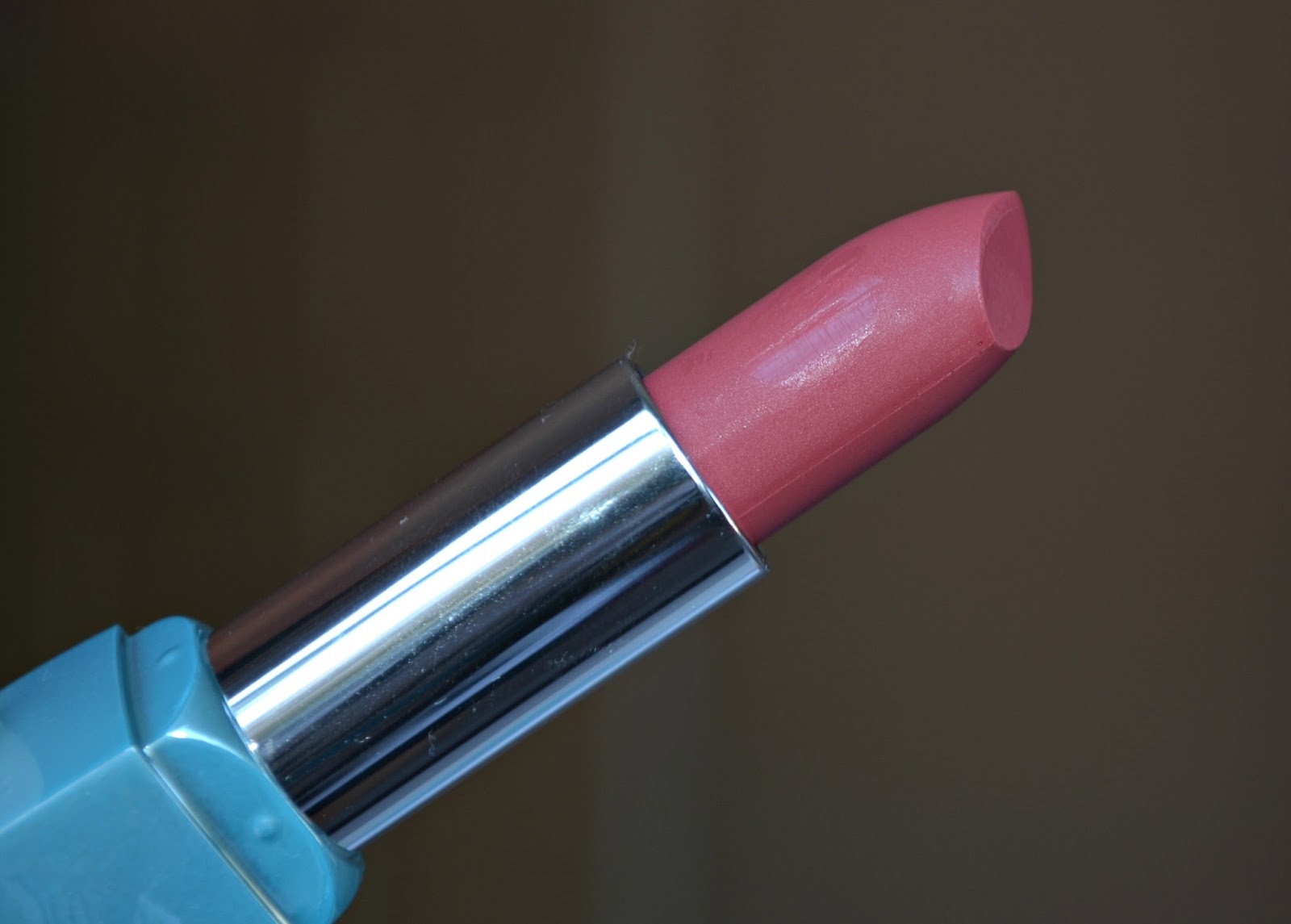 Shuga and Spice: Review: Rain Cosmetics Glam Lipstick in Socialite