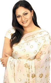 Bangladeshi Actress Model Singer Picture: Richi Solaiman Bangladeshi ...
