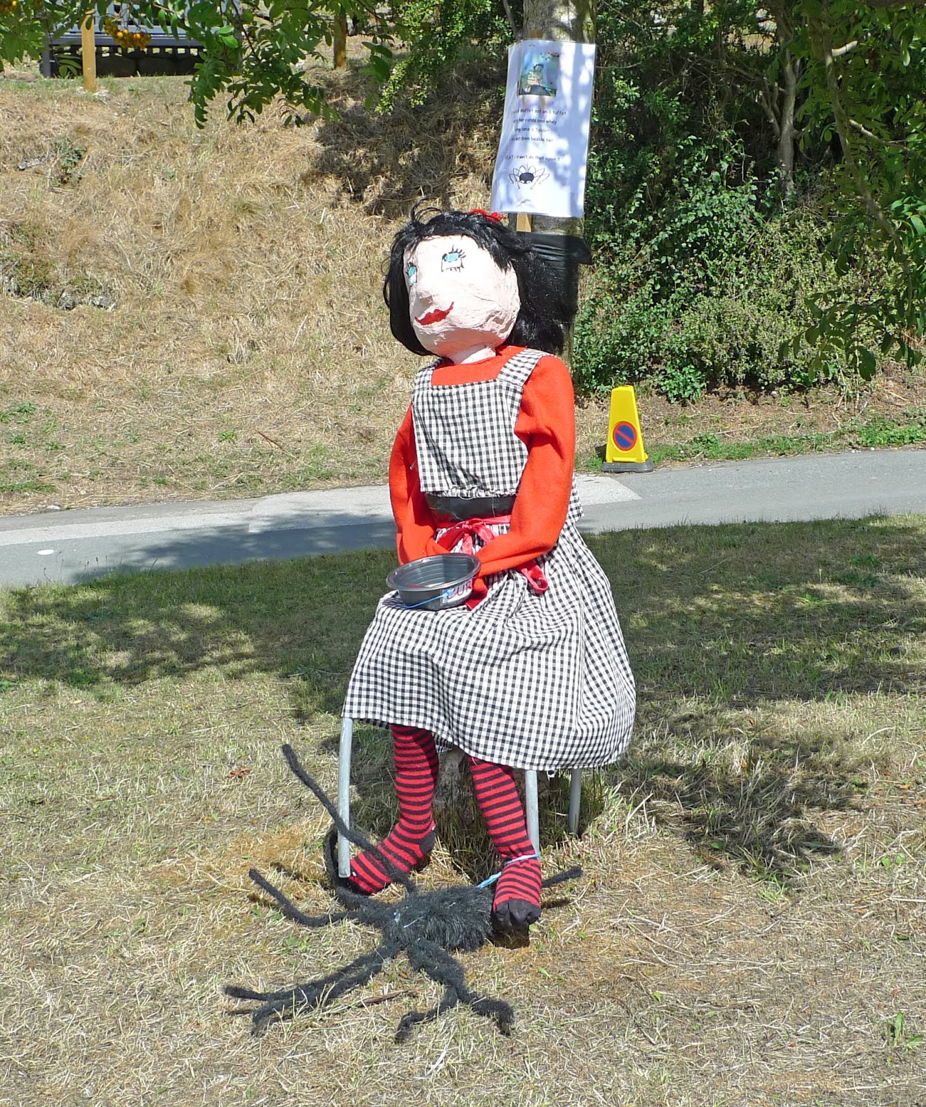 Simon and Karen Spavin: Muston Scarecrow Festival