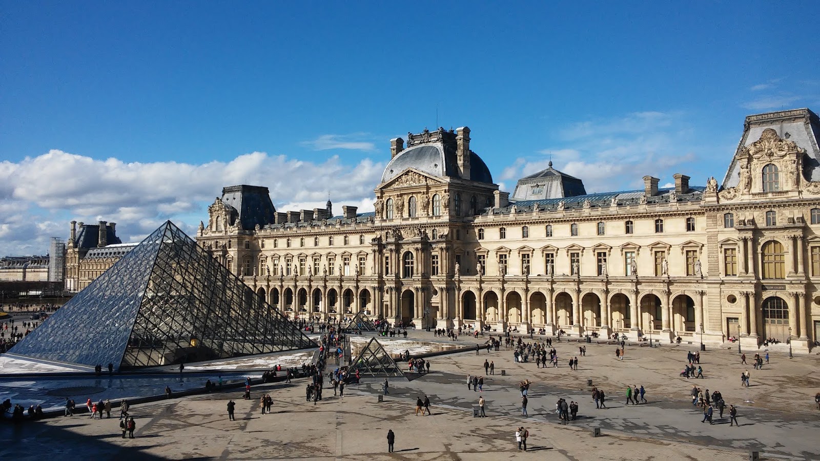 Cercul de stele: Cadrane solare din Paris