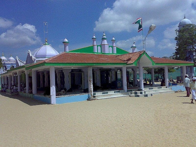 Tamilnadu Tourism: Erwadi Dargah, Ramanathapuram