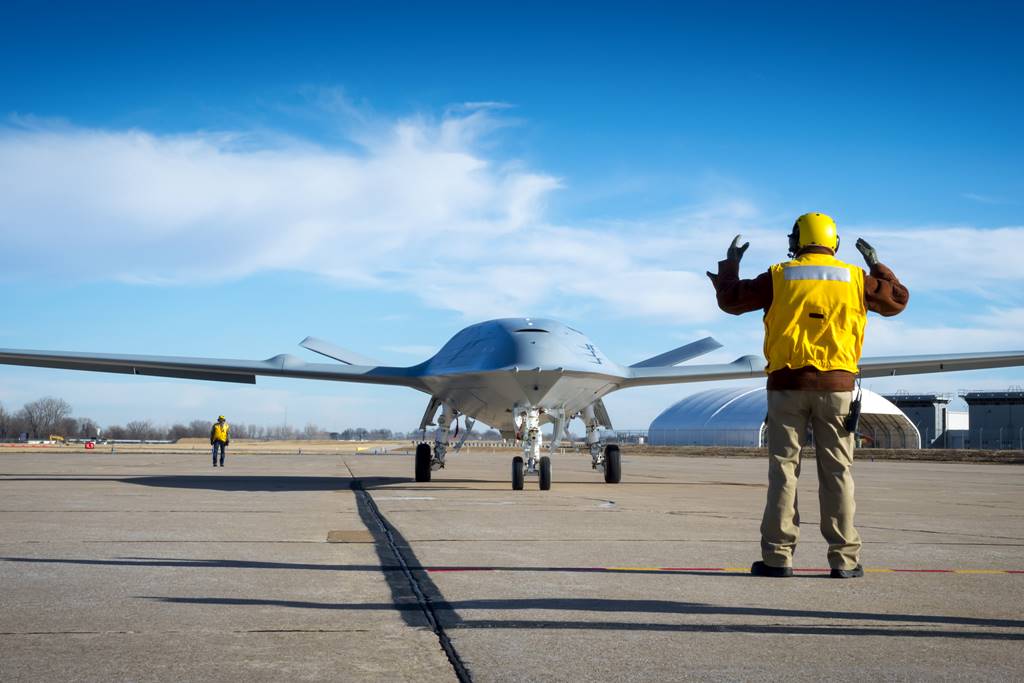 US NAVY AWARDS BOEING USD 805 MILLION MQ-25 CONTRACT - Blog Before ...