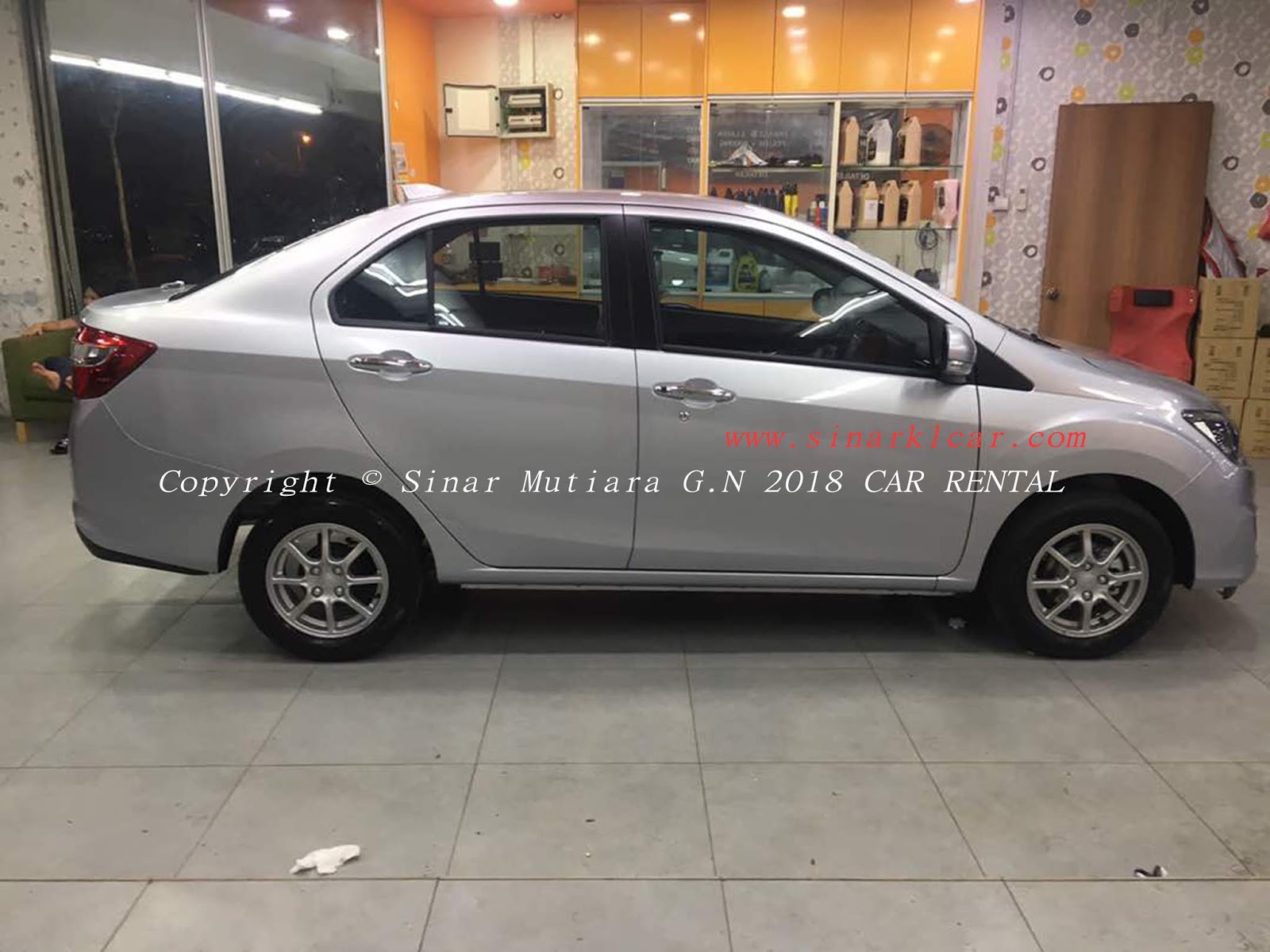 Sewa Kereta Ekonomi Perodua Bezza 1.3 (A) - Silver 2017 di Selangor