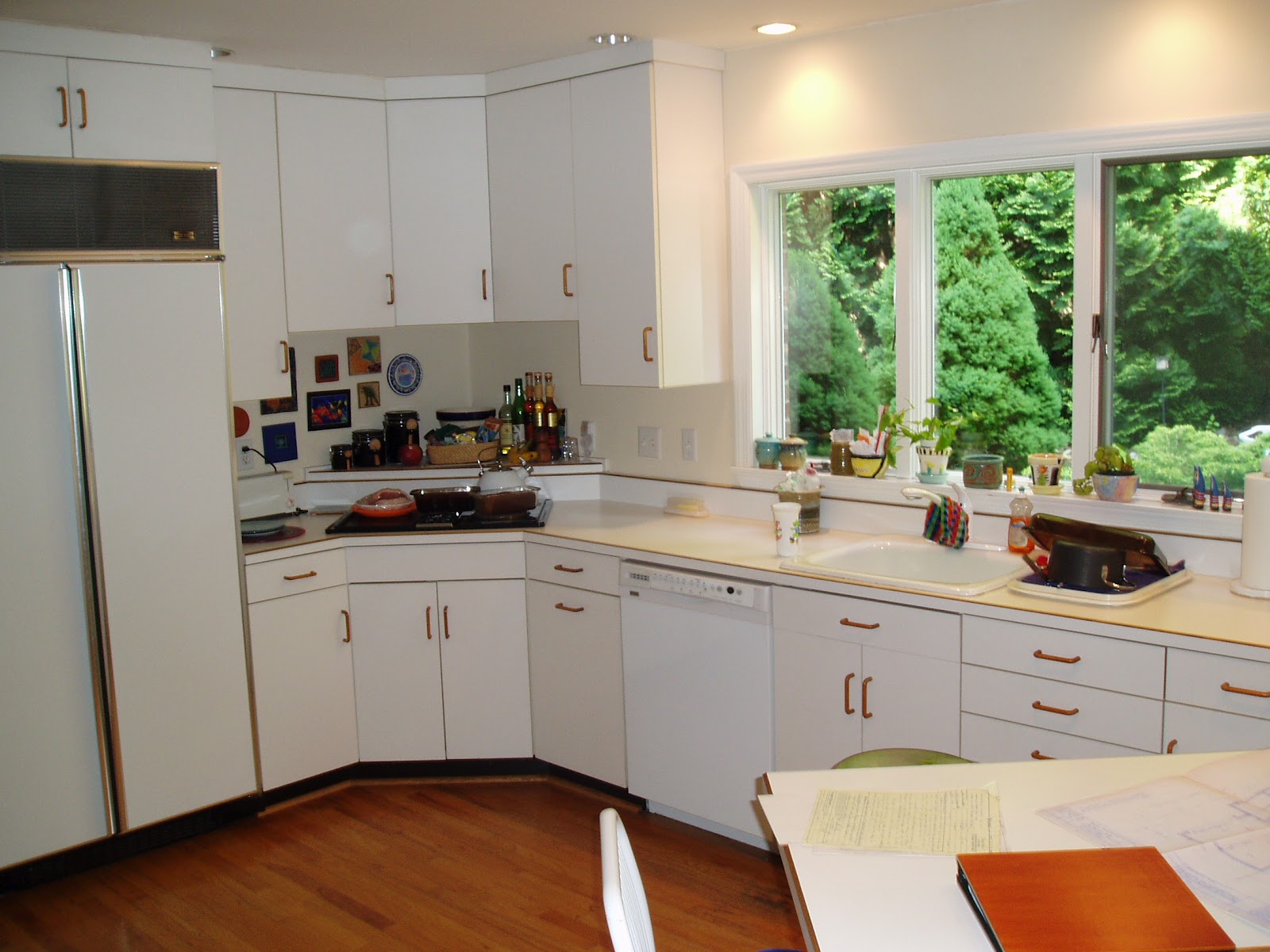 KELLY CUSTOM KITCHENS