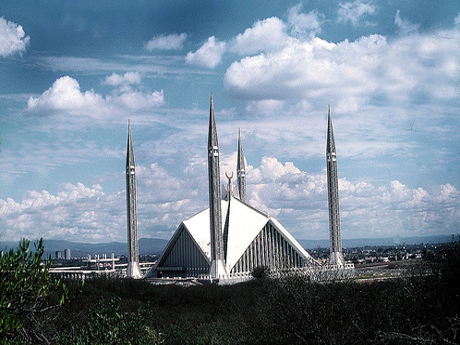 Spreebird: Faisal Mosque (Islamabad Pakistan)