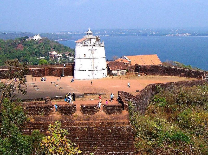 cyber travel inc-Your Travel Solutions partner: Alorna Fort