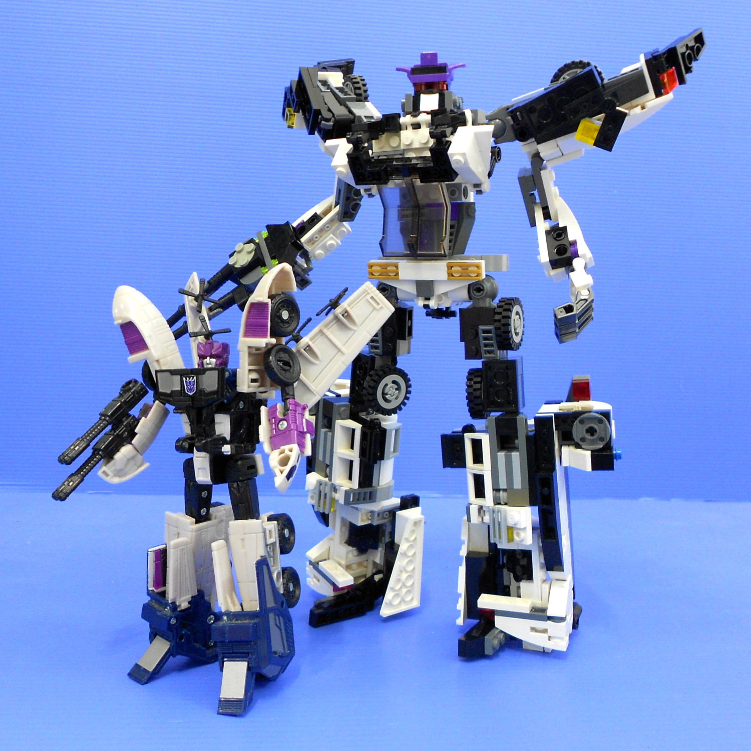 Alanyuppie's LEGO Transformers: LEGO "Fall of Cybertron" Octane (Triple ...