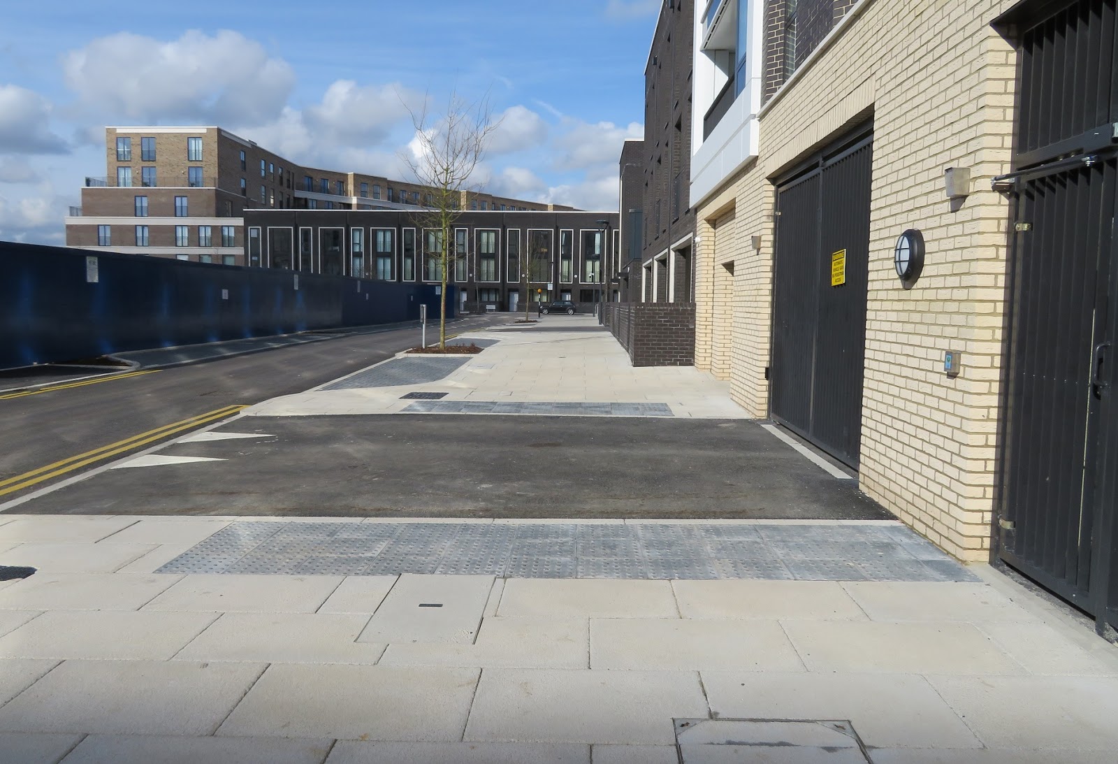 Hackney cyclist: Chobham Manor: The newest neighbourhood in the Olympic ...