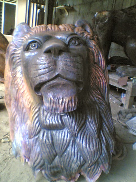 javaart: PATUNG TEMBAGA DENGAN TEKNIK TEMPA