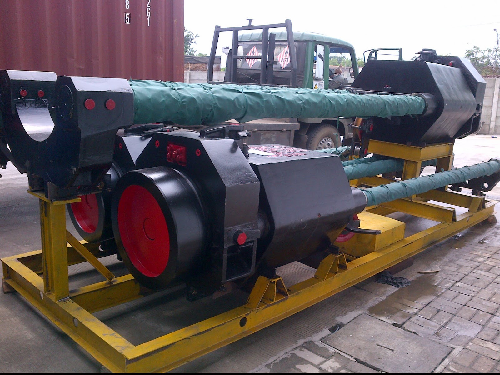 ANEKA ALAT PANCANG: DIESEL HAMMER / HAMMER KODOK