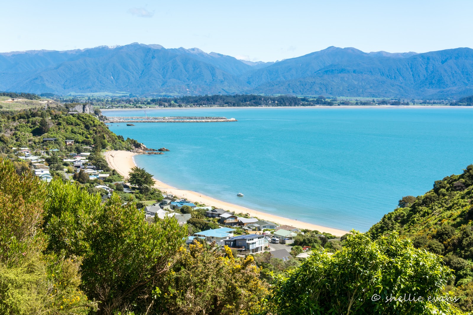 Two Go Tiki Touring: A Golden Day in Golden Bay