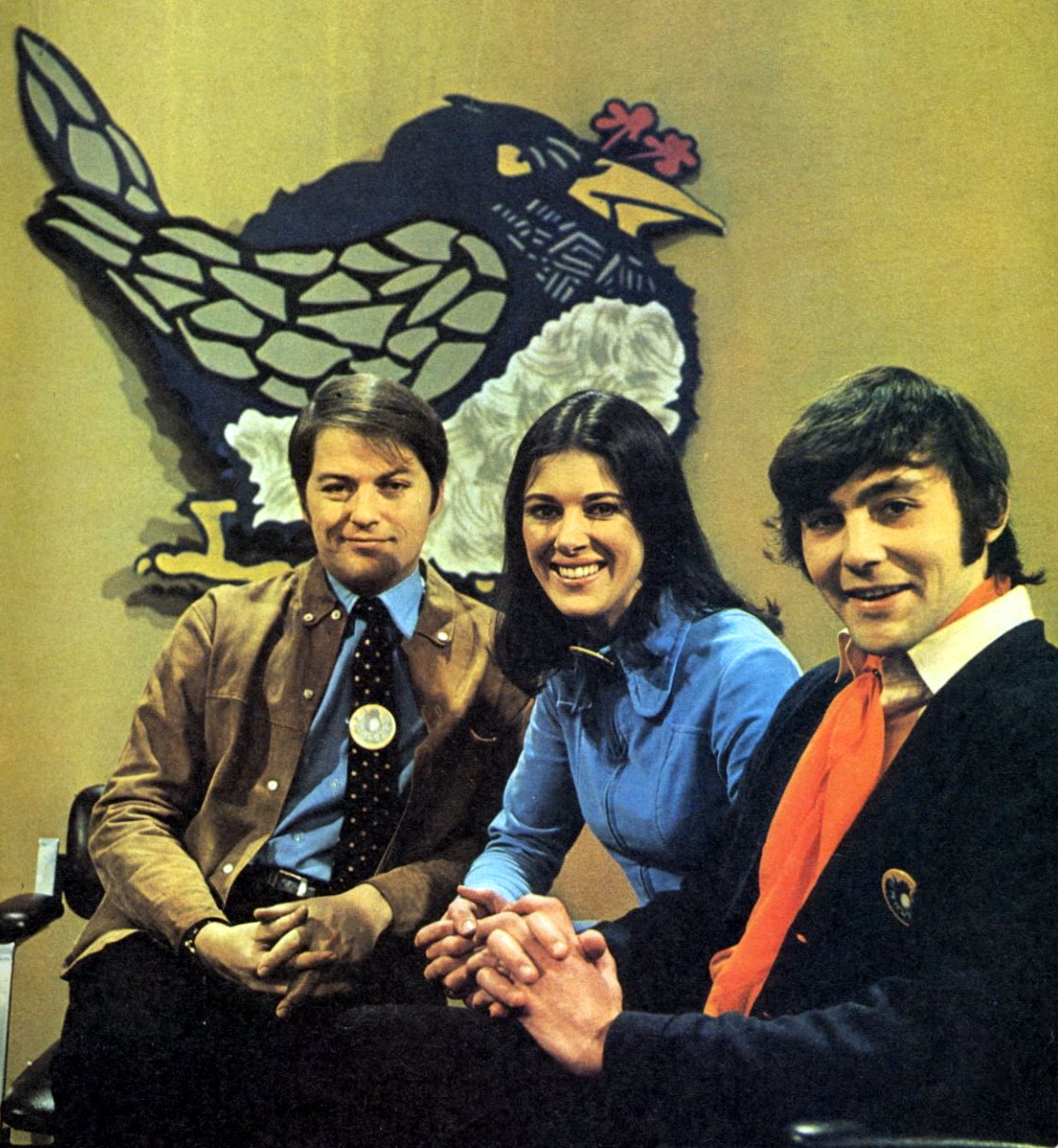 CRIVENS! COMICS & STUFF!: MURGATROYD THE MAGPIE...