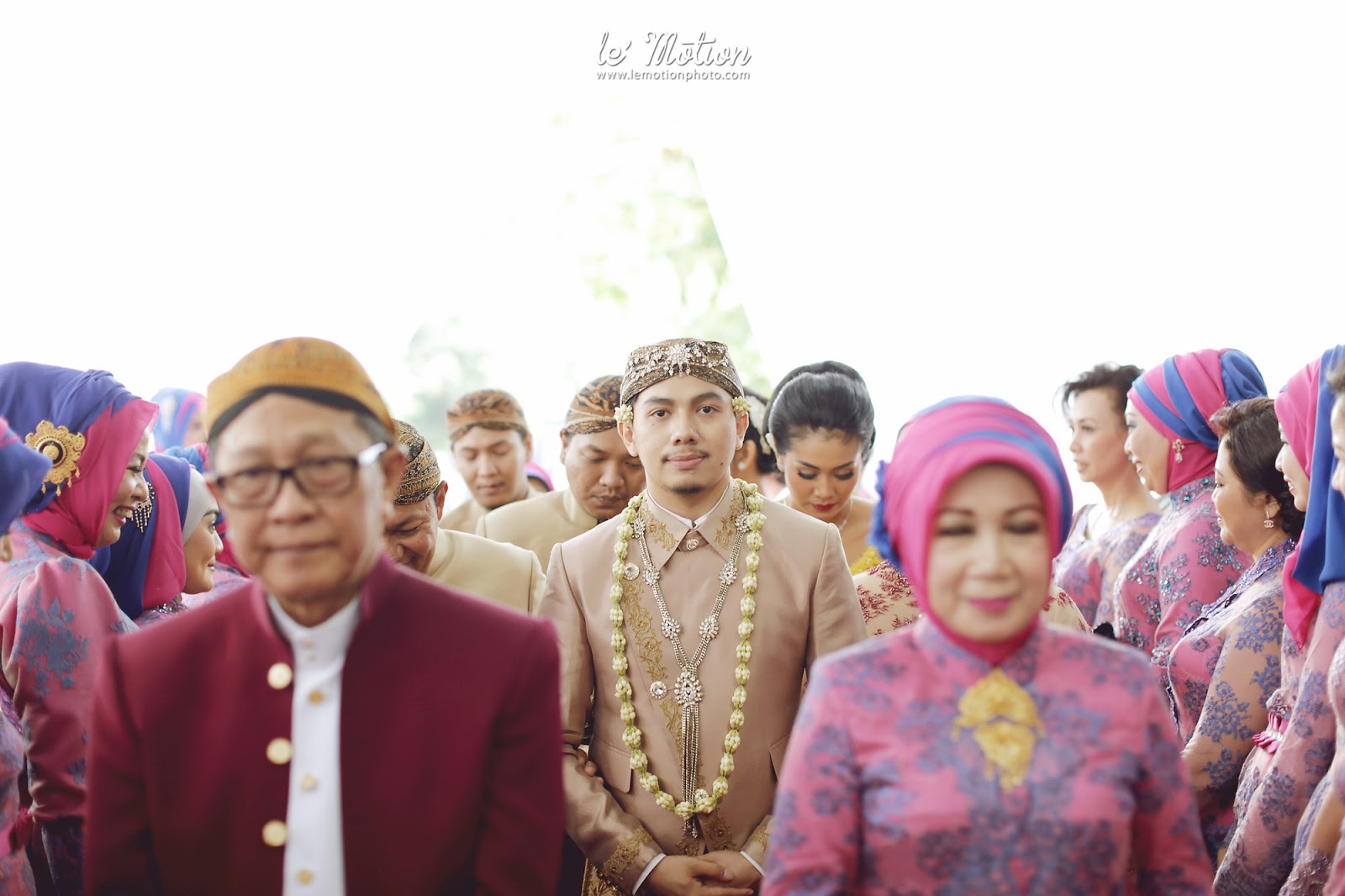 Le Motion Photo: Stephanie & Gilang Wedding (Pernikahan adat Jawa)