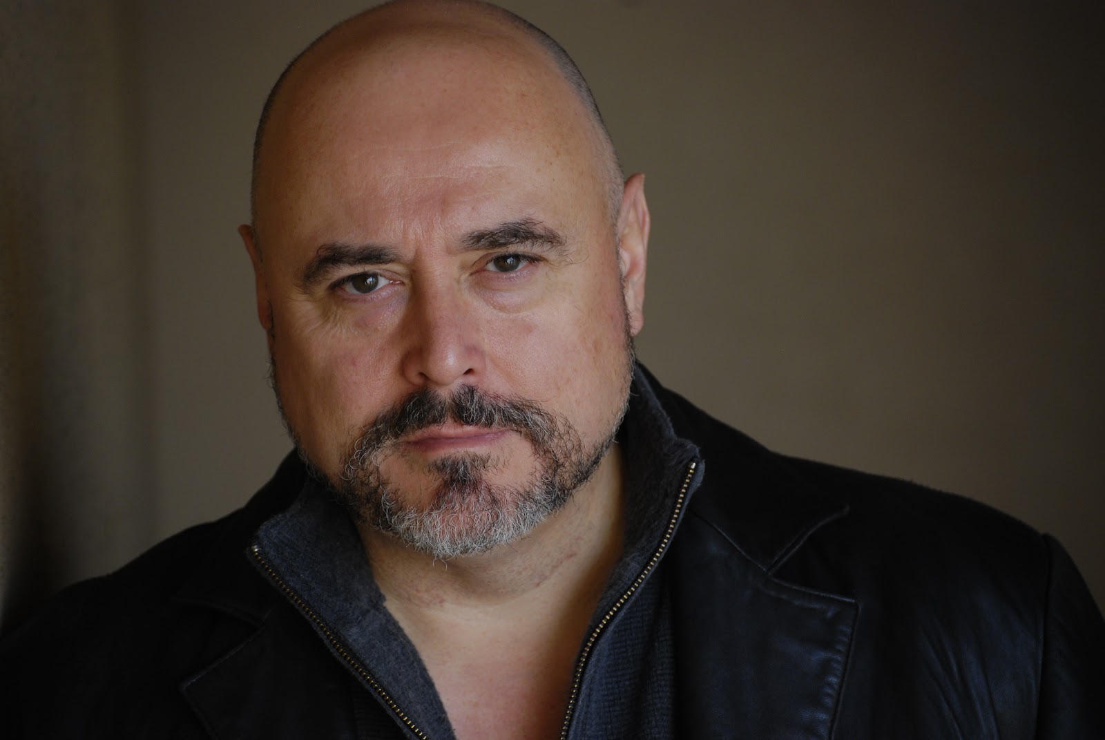 Mark Ryan :: Angel In The Dark