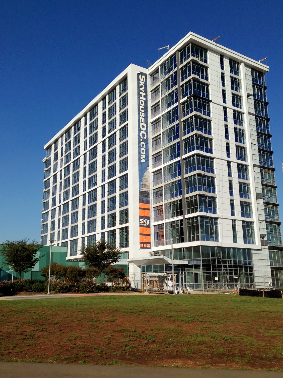 Center for Environment, Commerce & Energy: Former EPA Headquarters In ...